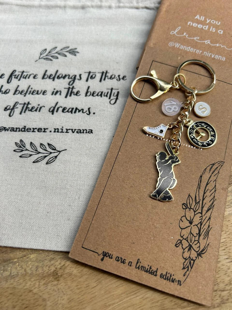 Cricket Jersey18 Keychain – Wanderer Nirvana